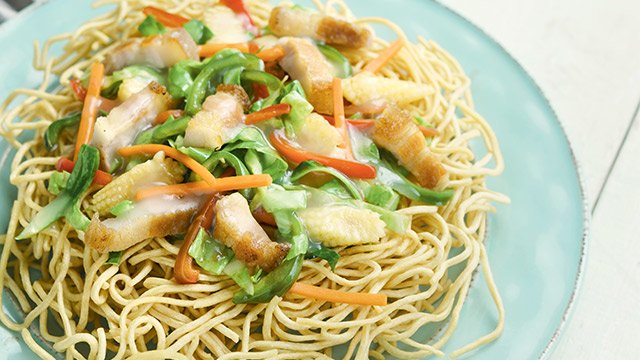 lechon-pancit - RMN Networks