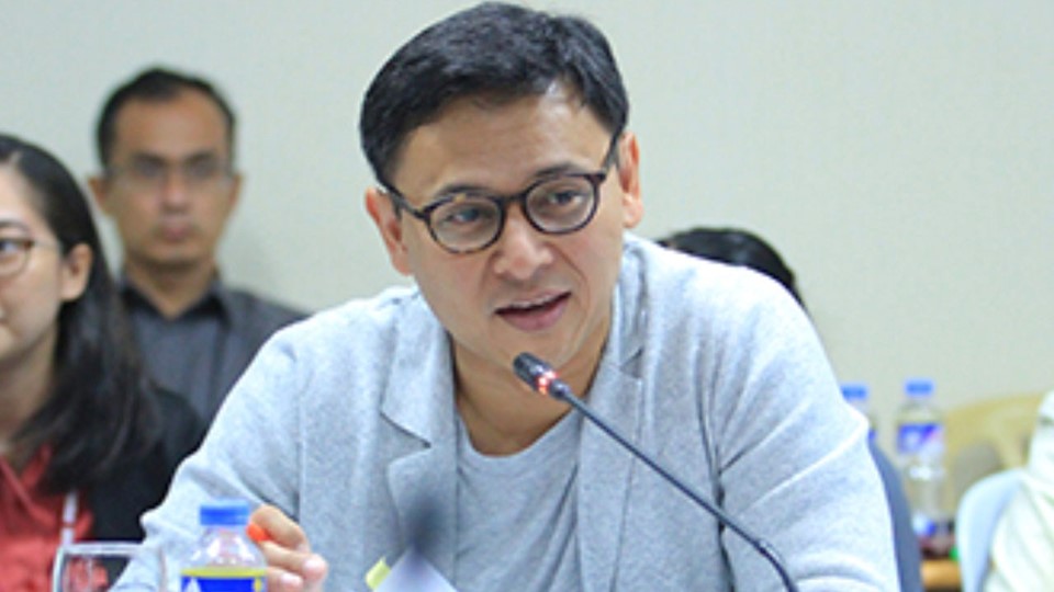 SEN SONNY ANGARA - RMN Networks