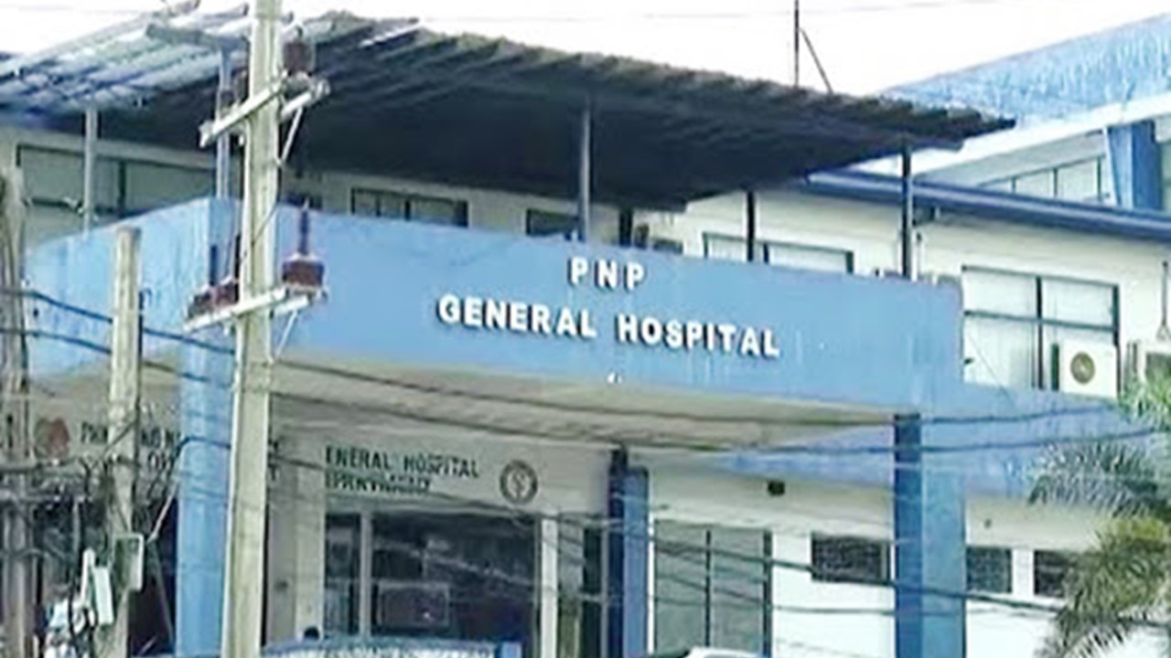 Mga doktor at nars ng PNP General Hospital, unang tuturukan ng Sinovac ...