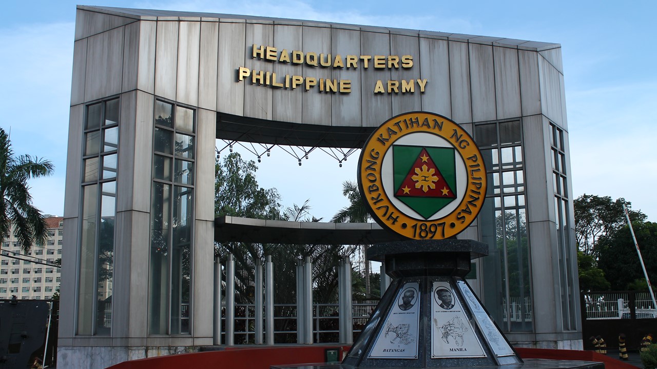 Satellite communication inilagay ng Philippine Army sa mga lugar na ...