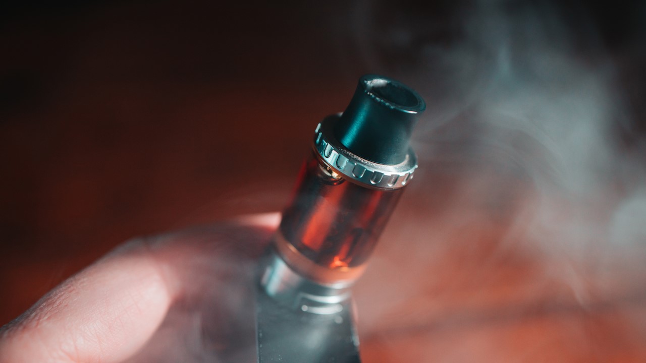 Pag-apruba sa Vape Regulation Bill, tinutulan ng DOH - RMN Networks