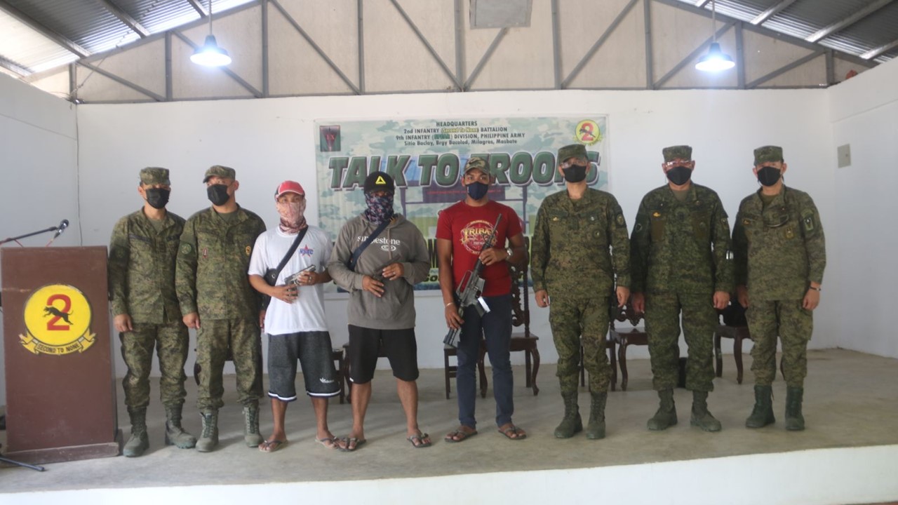 3 NPA, sumuko sa militar sa Masbate - RMN Networks