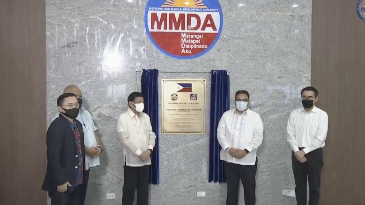 Pagpapasinaya ng bagong gusali ng MMDA sa Pasig City, pinangunahan ni ...