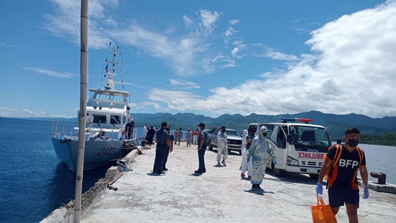 PCG, patuloy sa paghahanap sa mga mangingisdang nawawala sa Palawan; Philippine Air Force ...