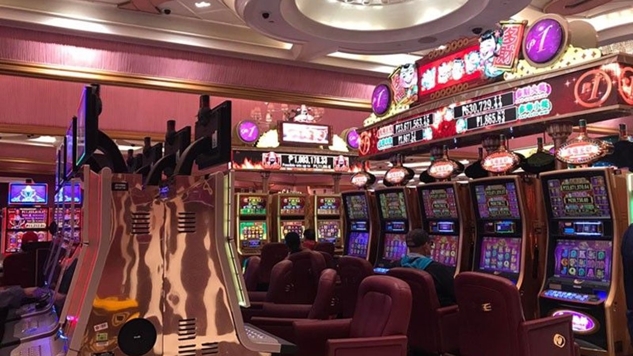 Lucky South 99 kung saan nailigtas ang 43 Chinese nationals na biktima ...