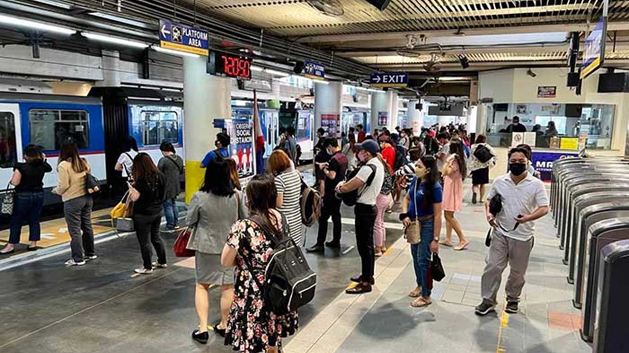 1,057 goverment workers, nag-avail ng libreng sakay ngayong araw kasabay ng pagdiriwang ng ...