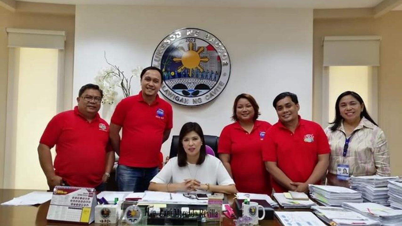 Bacoor City Public Employment Service Office, bibisitahin naman ngayong araw ng DZXL Radyo ...