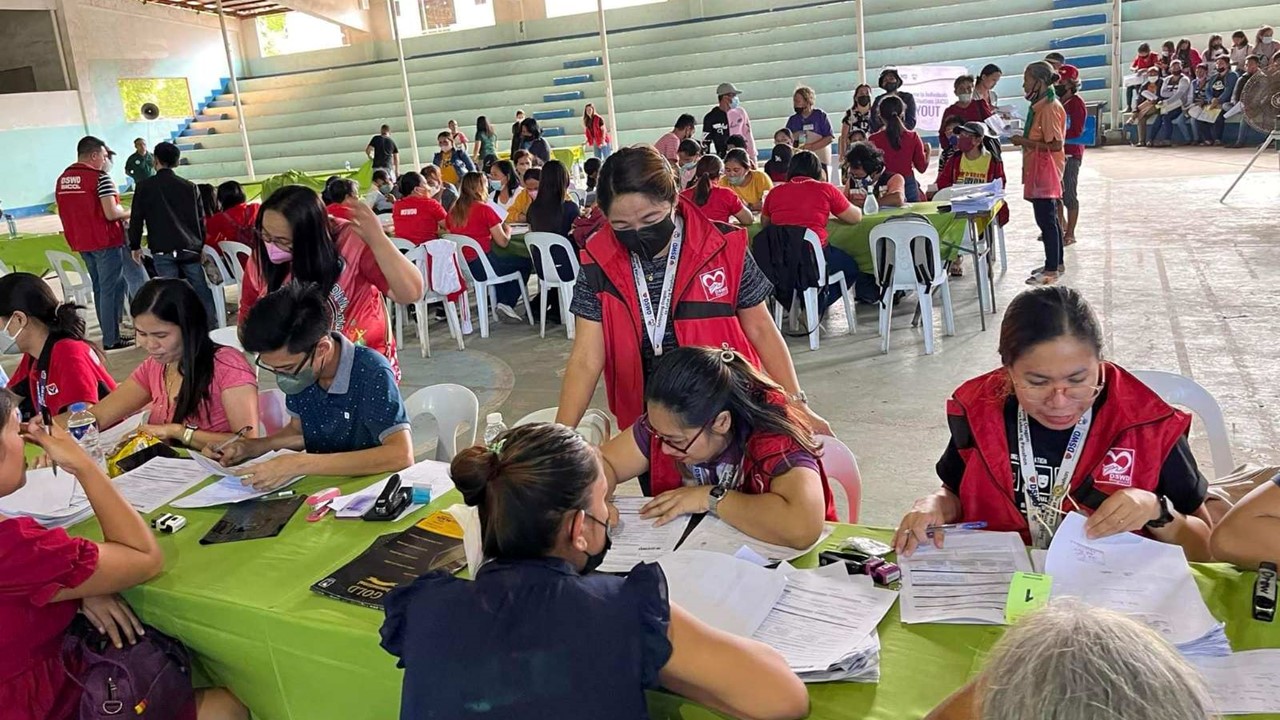 One-time big-time payout ng educational assistance, pinag-aaralan ng ...