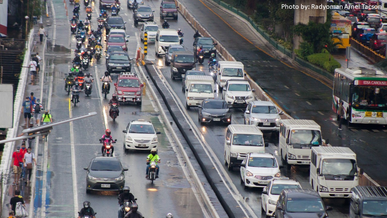 Lumalabag sa batas-trapiko ngayong papalapit ang Pasko, tumaas ayon sa ...