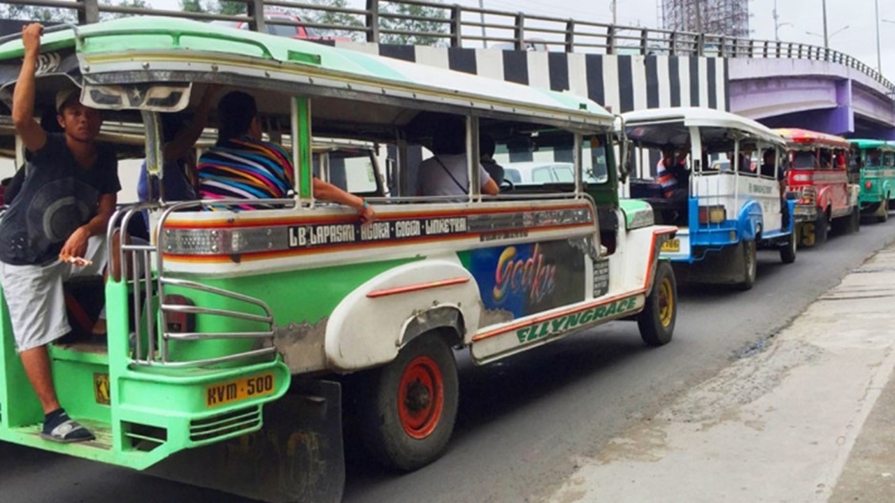 Pagbabalik-kalsada ng mga tsuper na nawalan noon ng hanapbuhay, asahan ...
