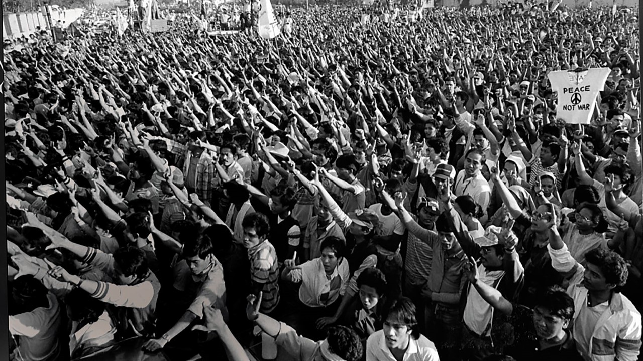 Mga aral na iniwan ng EDSA People Power Revolution, alalahanin - Senado ...