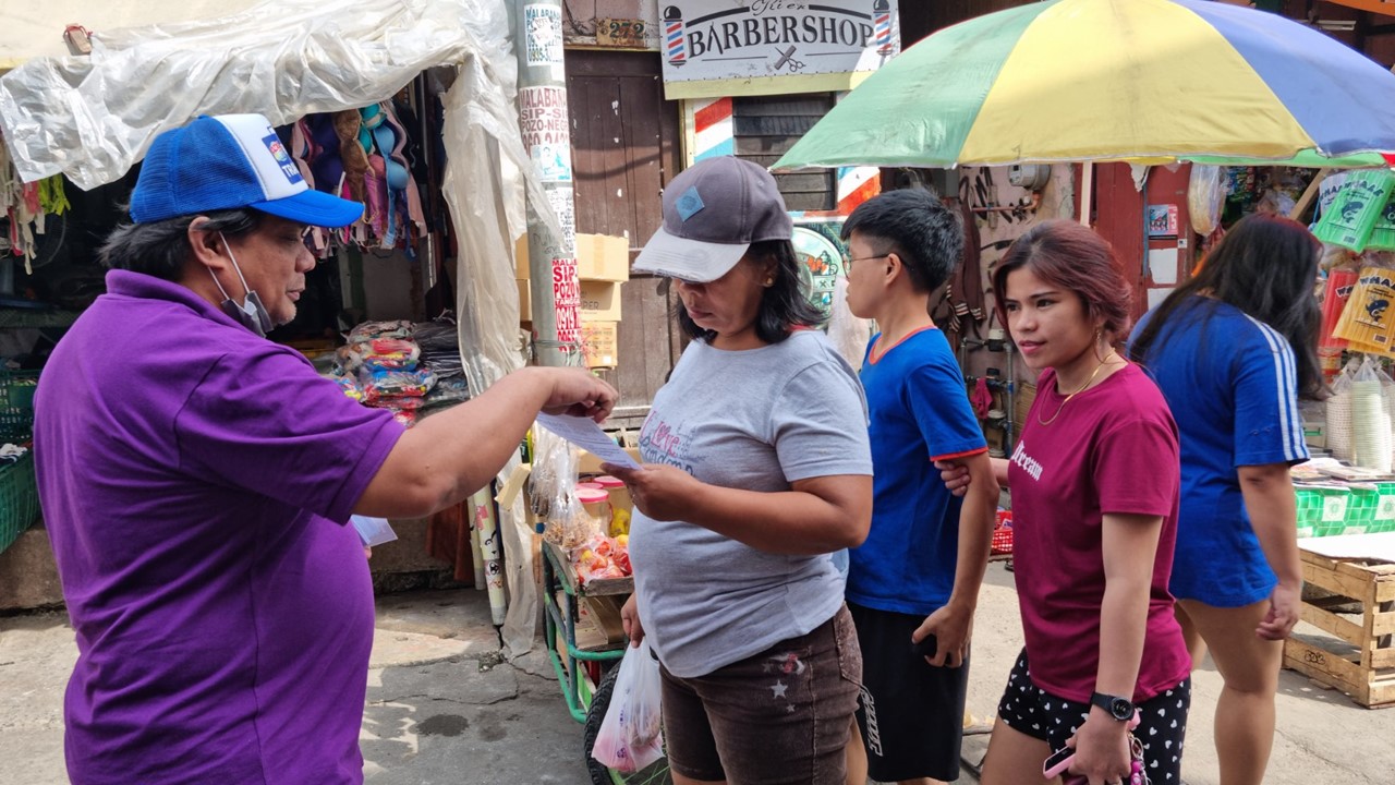 DZXL Radyo Trabaho team, naglibot sa Barangay 73, Caloocan City - RMN ...