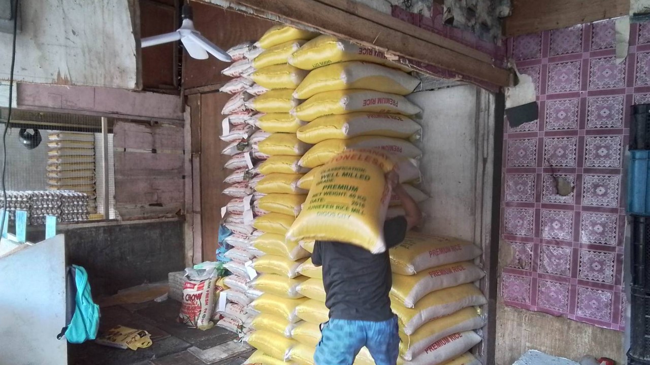 Sa Davao, presyo ng bigas sa mercado, nangangambang tumaas; Department of Agriculture ...