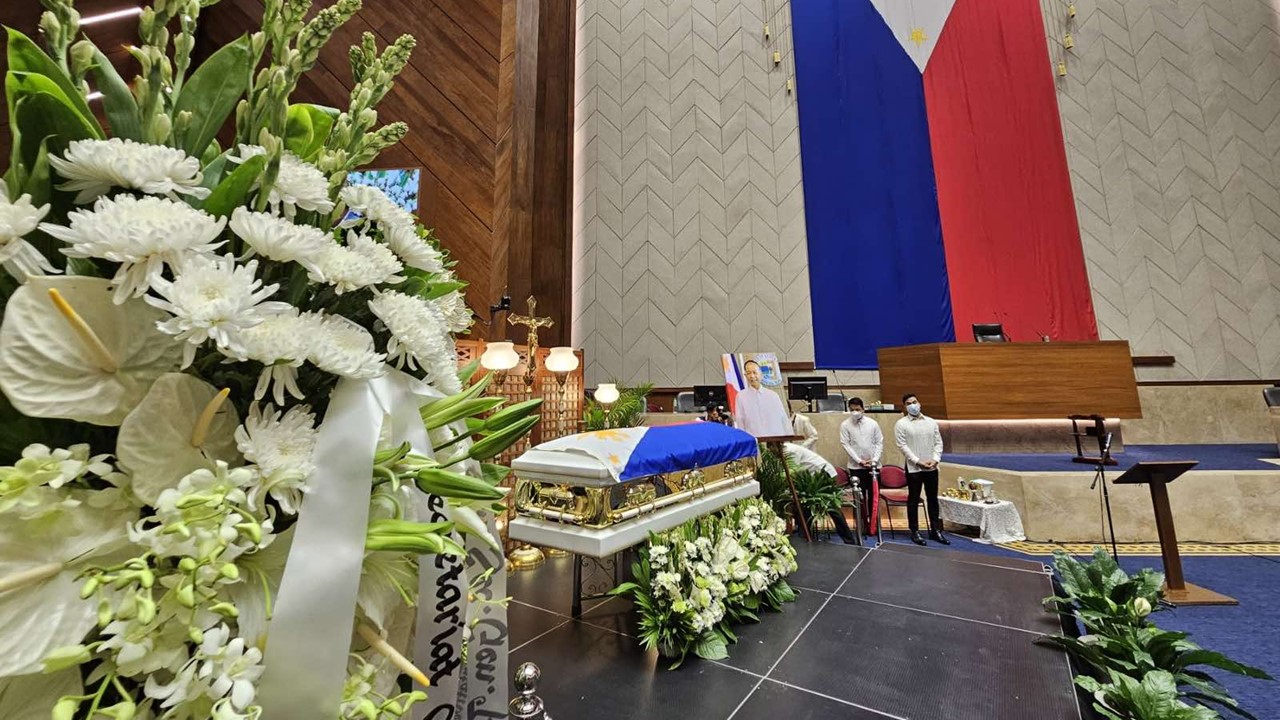 Kamara, nag-alay ng necrological service para kay Nueva Vizcaya Gov ...