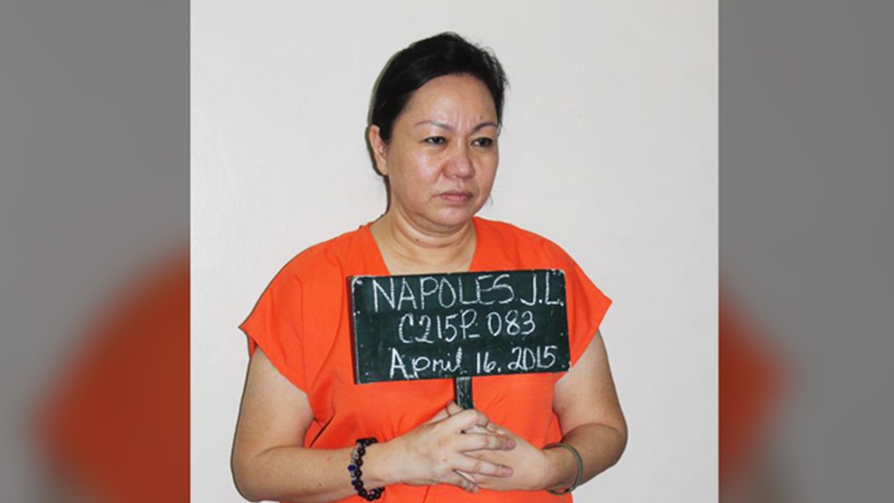 Janet Lim Napoles at dating Davao del Norte Rep. Arrel Olaño ...