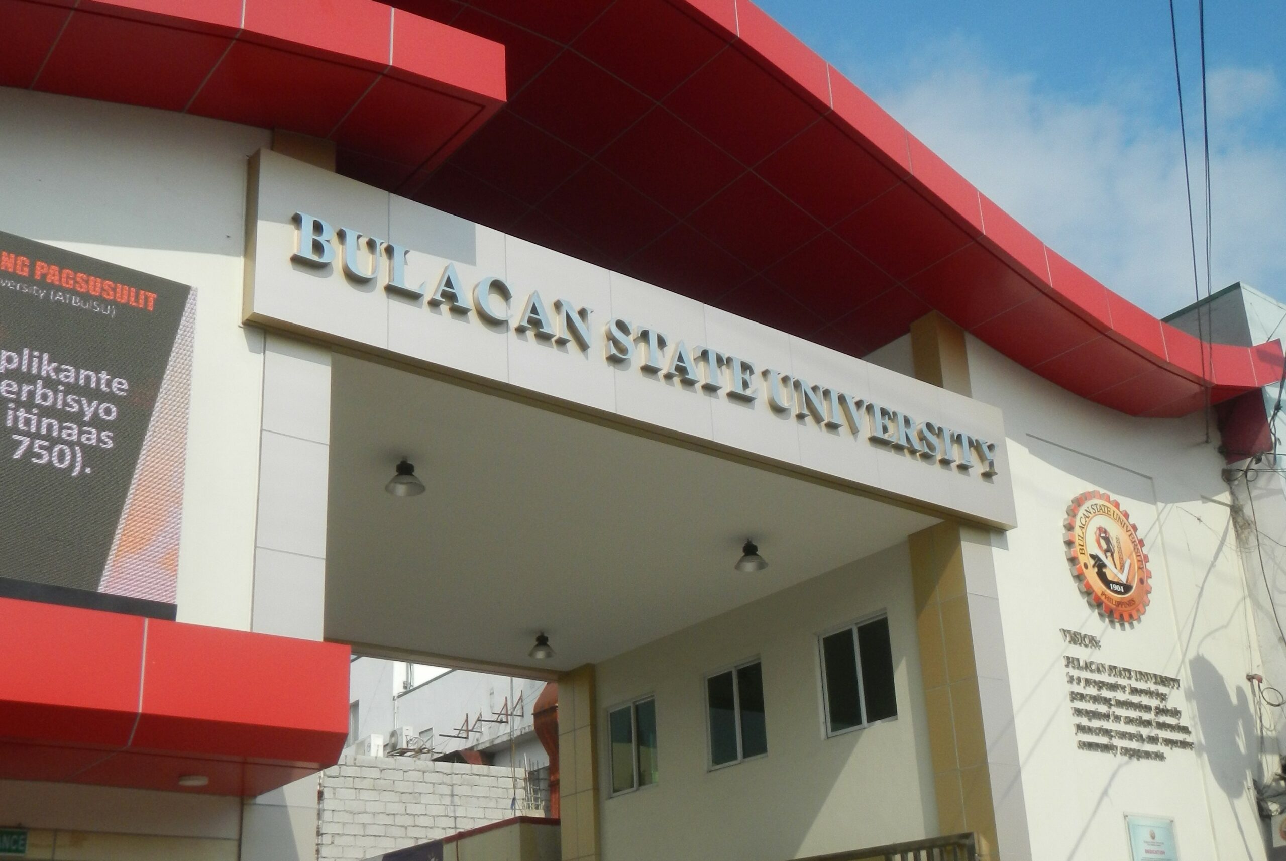 Bulacan State University College of Medicine, ‘di pa pwedeng tumanggap ngayon ng mga estudyante ...