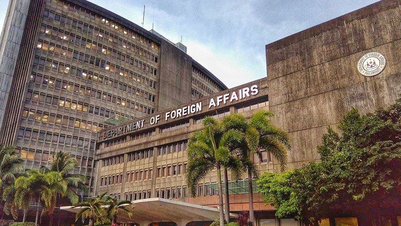 DFA Usec. de Vega, bumisita sa Egypt - RMN Networks