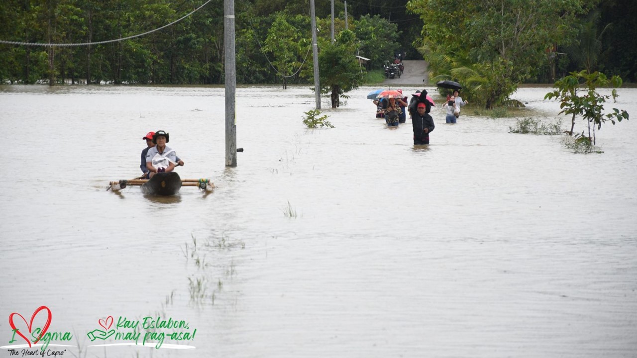 Mga apektado ng pag-ulan at pagbaha sa ilang rehiyon sa bansa, lumobo ...