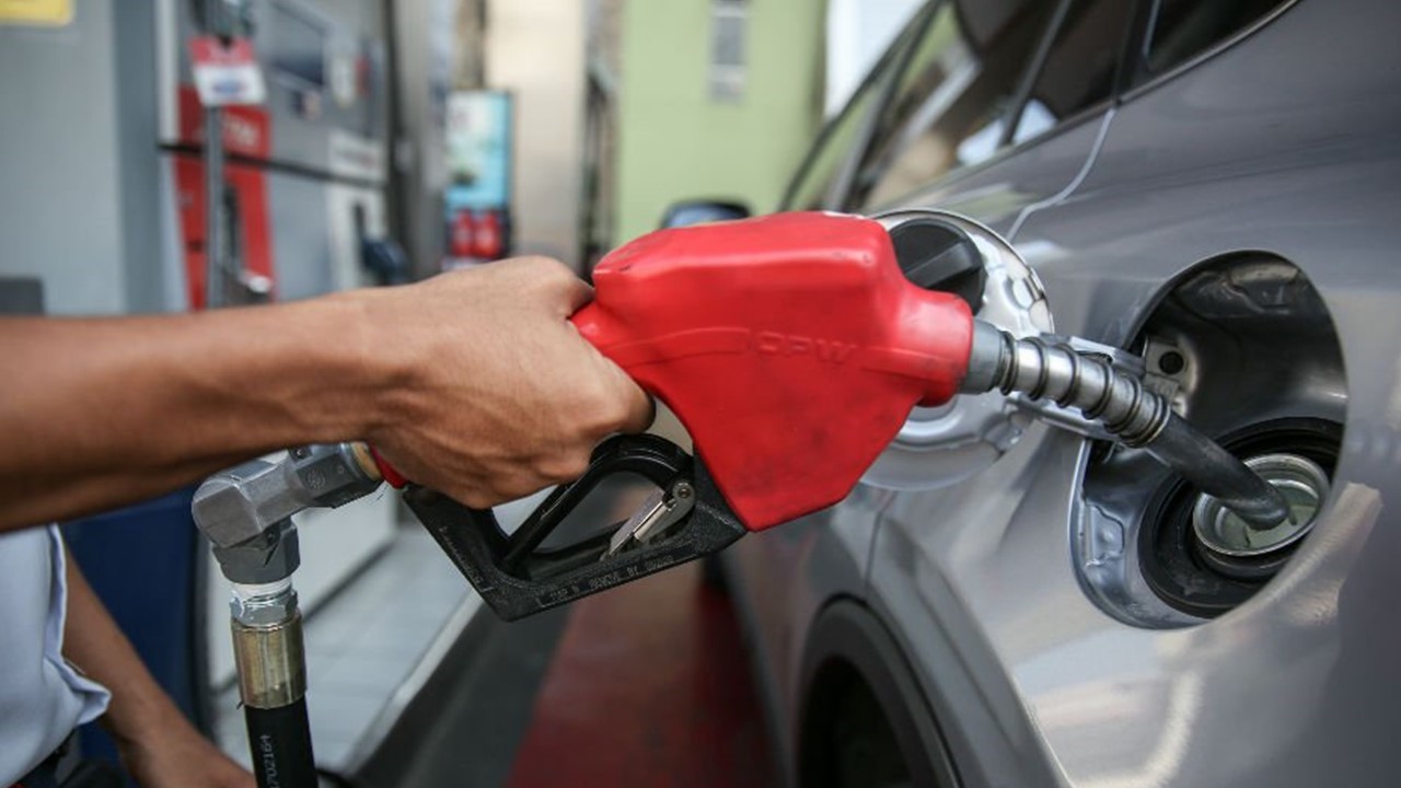 Pahabol na bigtime oil price hike, sasalubong sa mga motorista next week - RMN Networks