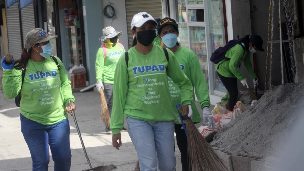 DOLE, nakapagbigay ng 3.5 million na trabaho sa ilalim ng TUPAD Program ...