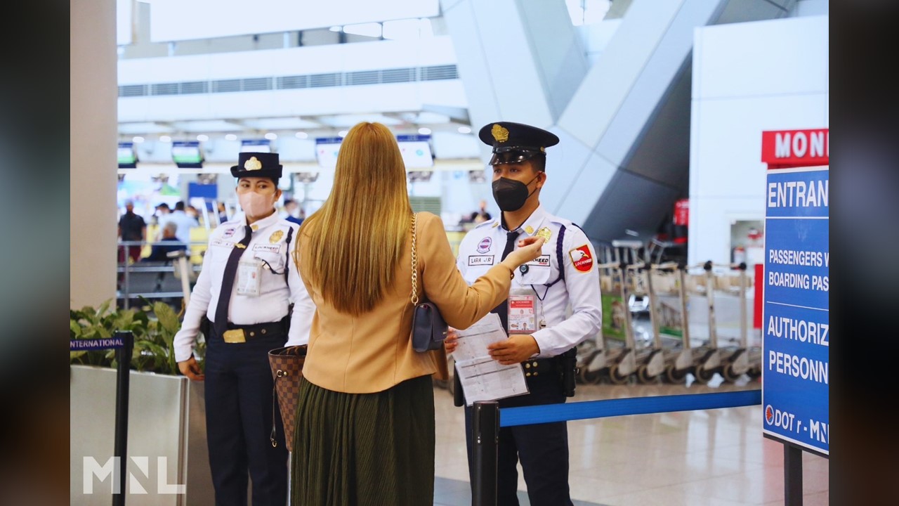 Inaasahang pagtaas sa 15% ng mga pasahero sa NAIA, pinaghahandaan na ng ...