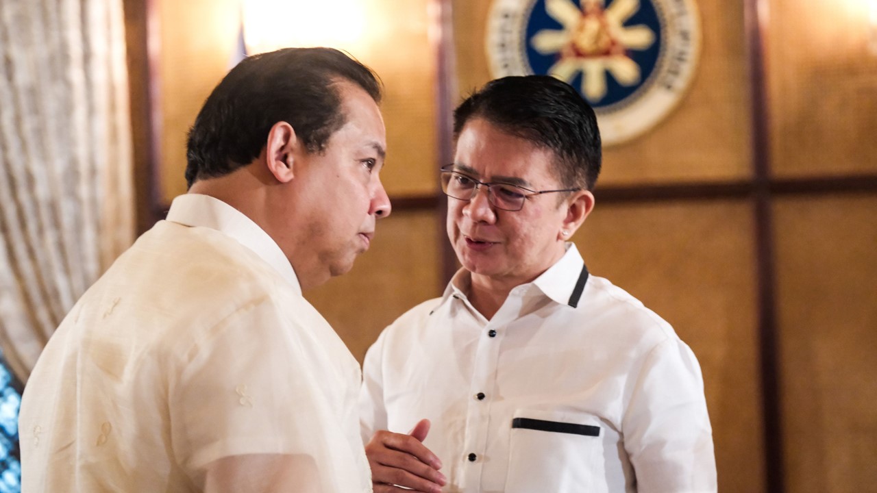 Charter Change, hindi natalakay sa pulong nina Senate President Chiz Escudero at Speaker Martin ...