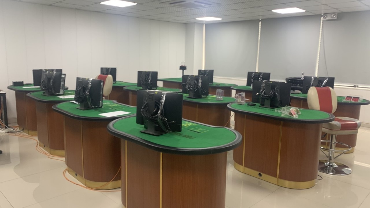 Senador, napuna na ginagawang entry at exit points ng mga sangkot sa ...