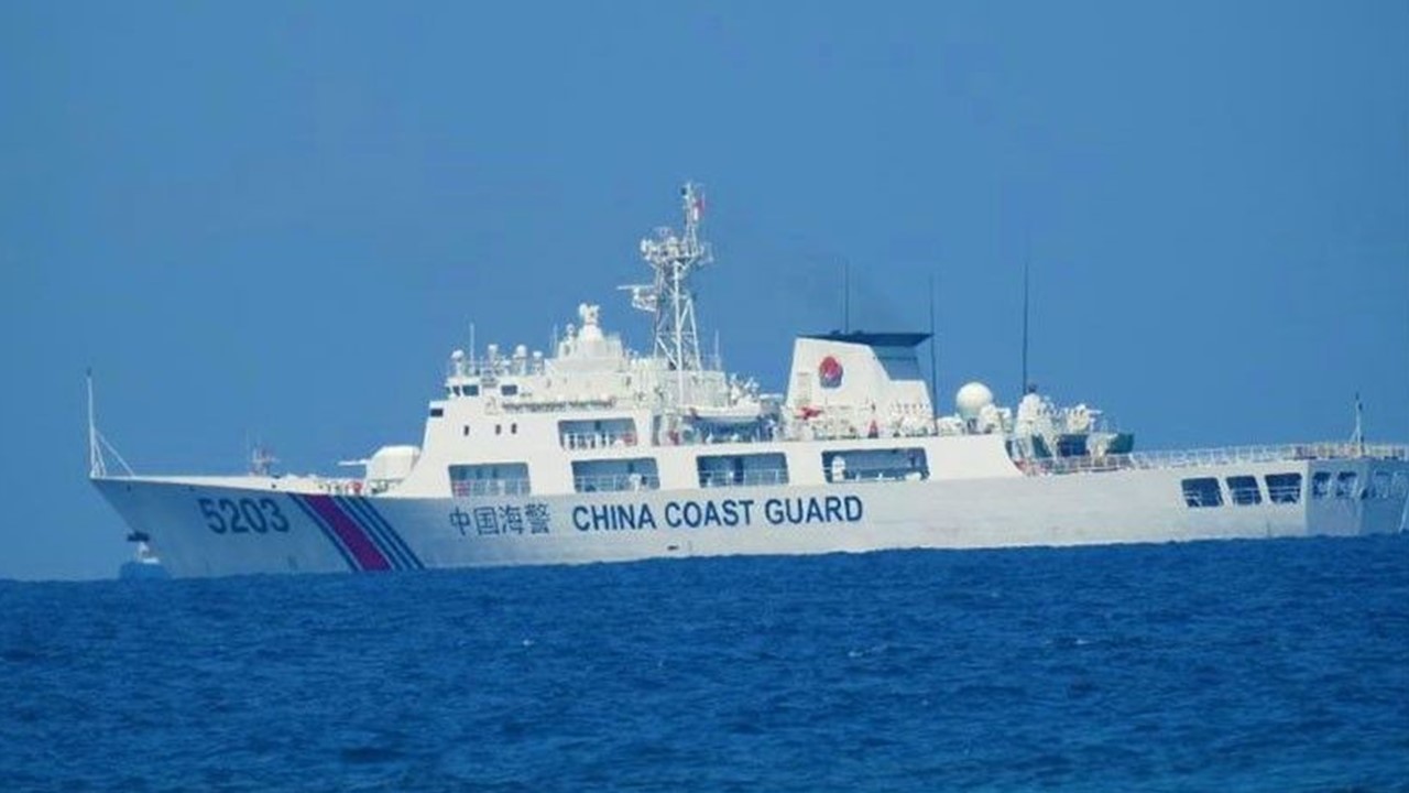 Mga barko ng China na na-monitor sa bahagi ng WPS, nananatili sa halos ...