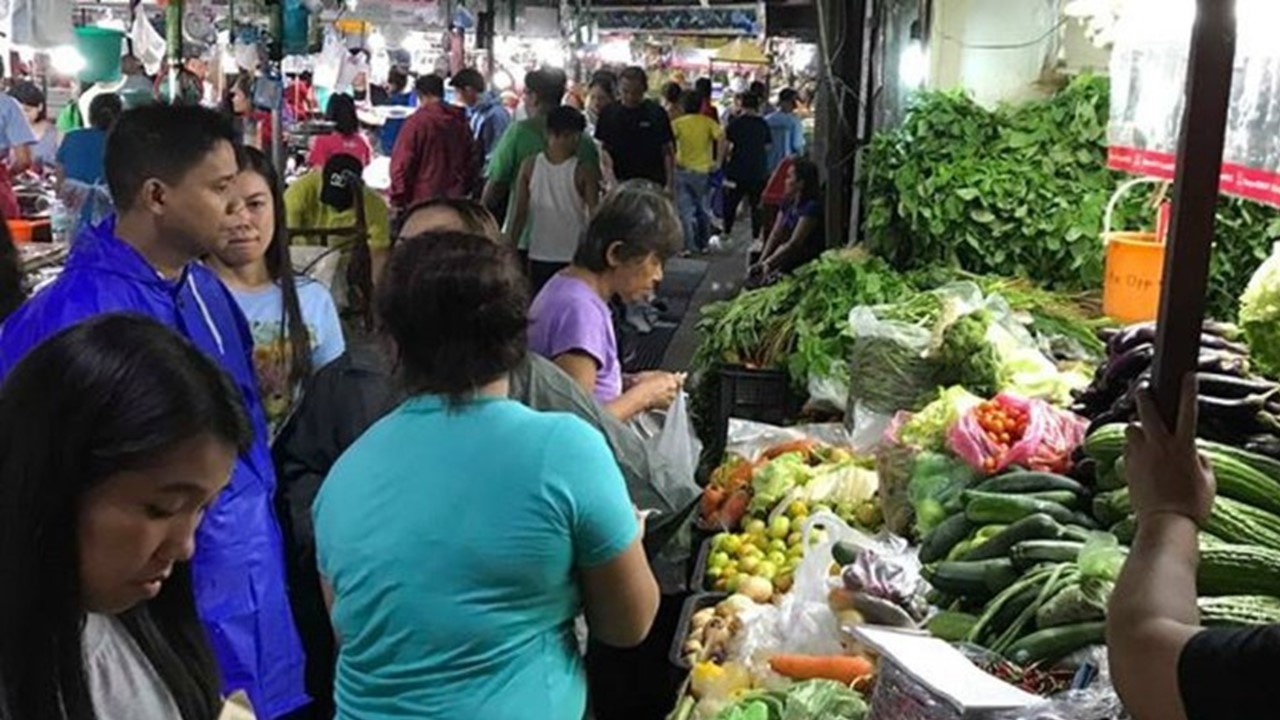 NEDA, binatikos ng TUCP sa pagtaya ng ₱64 na arawang budget sa pagkain ng bawat pamilyang ...