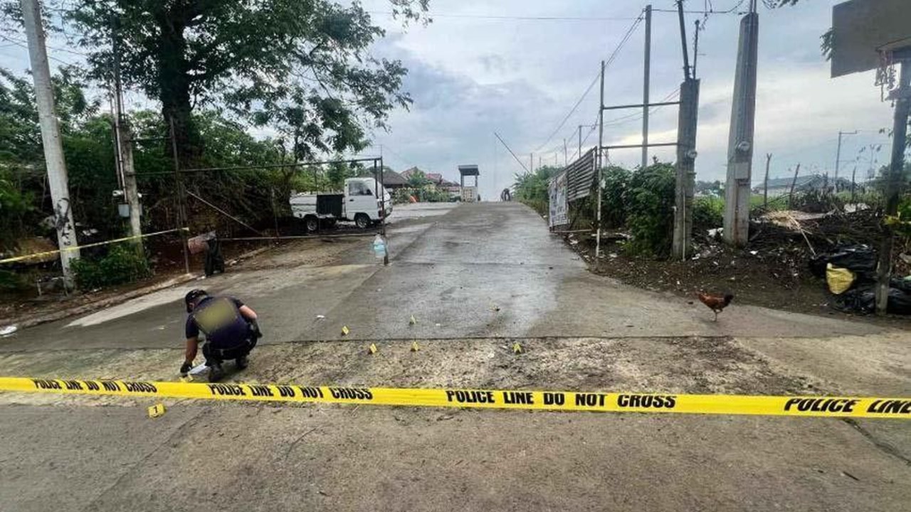 2 pulis, patay matapos pagbabarilin sa Cavite - RMN Networks