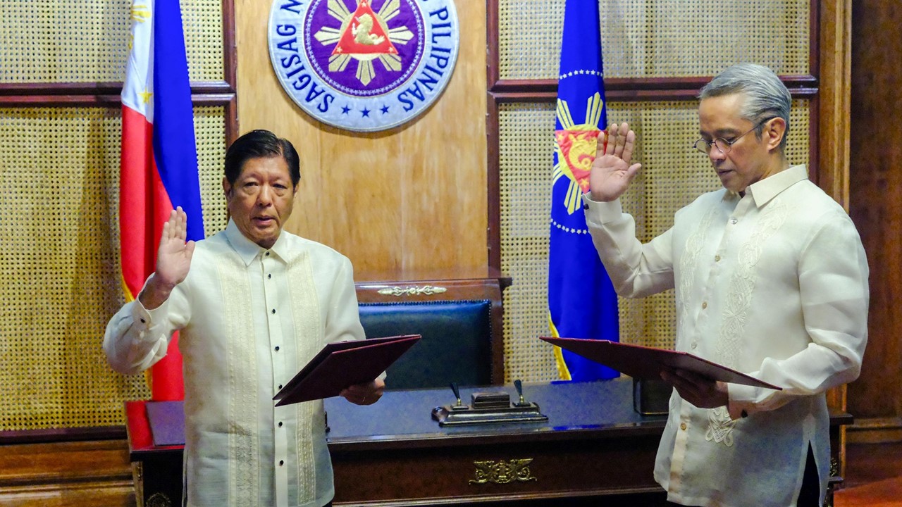 Pagkakaroon ng dalawang Remulla sa gabinete ni PBBM, hindi problema ayon sa ilang senador - RMN ...