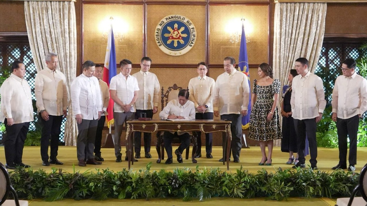 Mga donasyong ipapasok sa ARAL Program Law, hindi bubuwisan ng ...