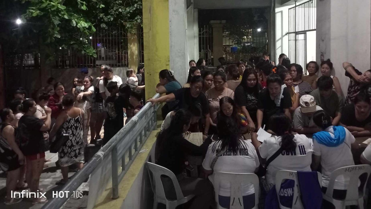 Mahigit 1-K indibidwal, nananatili sa Delpan Evacuation Center sa Maynila - RMN Networks