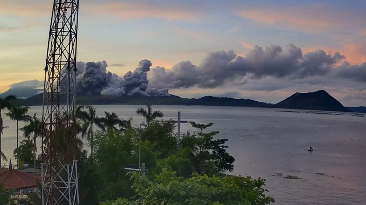 Mahinang pagsabog, naitala sa Bulkang Taal - RMN Networks