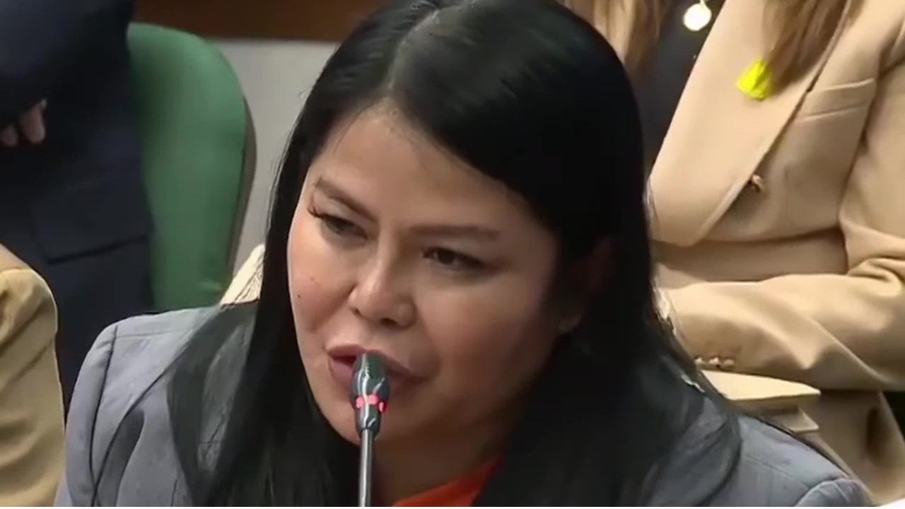 Mary Ann Maslog na isinasangkot sa textbook scam noong 1998 at ...