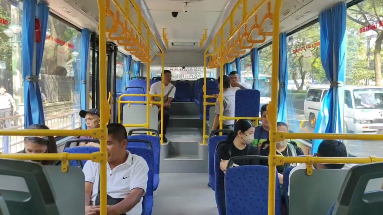 Walong electric buses, gagamitin na ng QC LGU simula ngayong araw - RMN ...