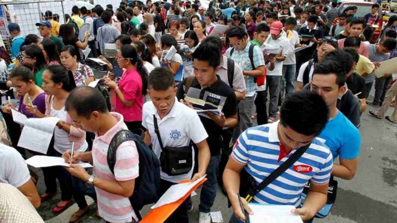 Bilang ng mga walang trabaho noong December 2024, bumaba sa 1.63 milyon —PSA - RMN Networks