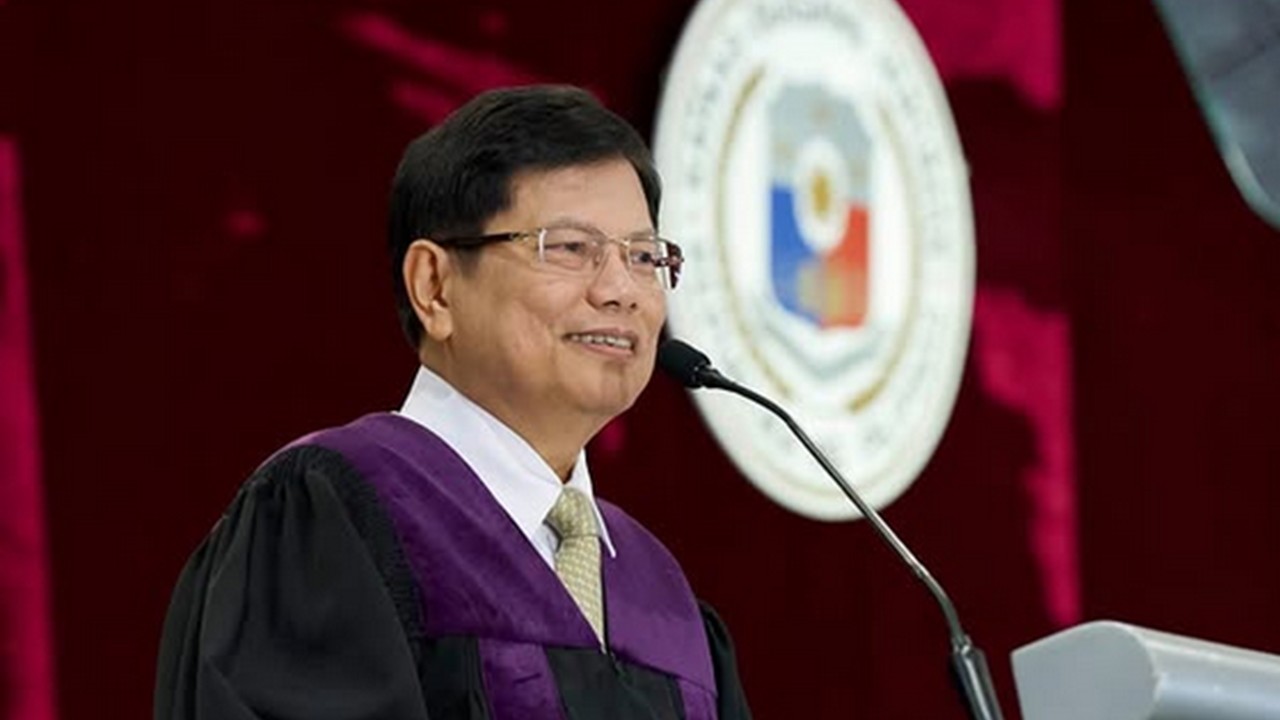 Justice Mario Lopez, nakatakda nang mag-retiro sa Korte Suprema - RMN ...