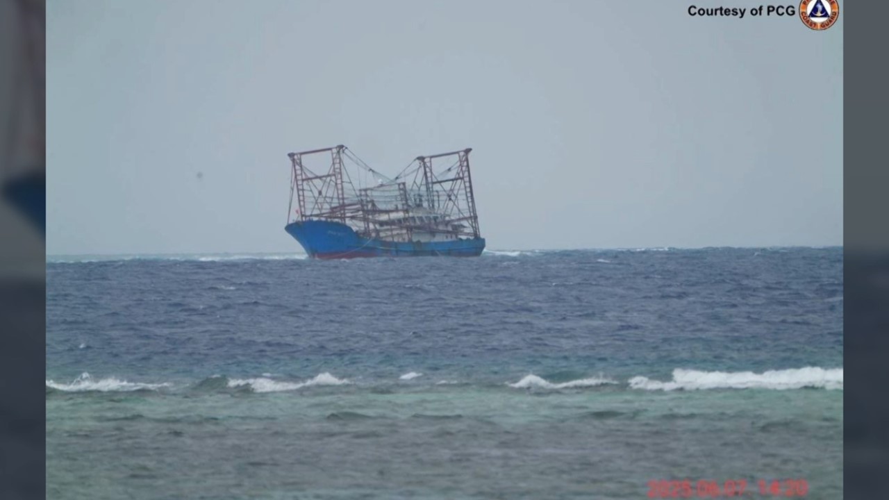 PCG, susuriin ang pinsalang iniwan ng sumadsad na barko ng China sa Pag-asa Island - RMN Networks