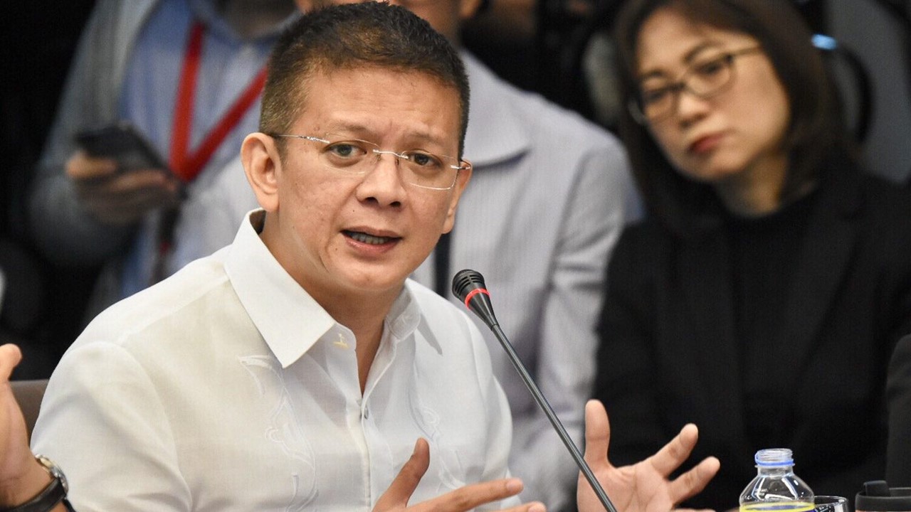 Senado, sinita ang Kamara sa hindi pa naisusumiteng kopya ng wage hike ...