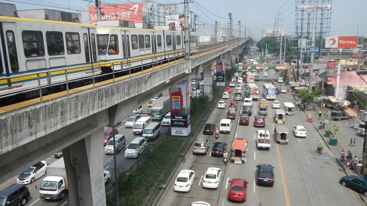 EDSA rebuild, mananatiling suspendido hangga't walang konkretong ...