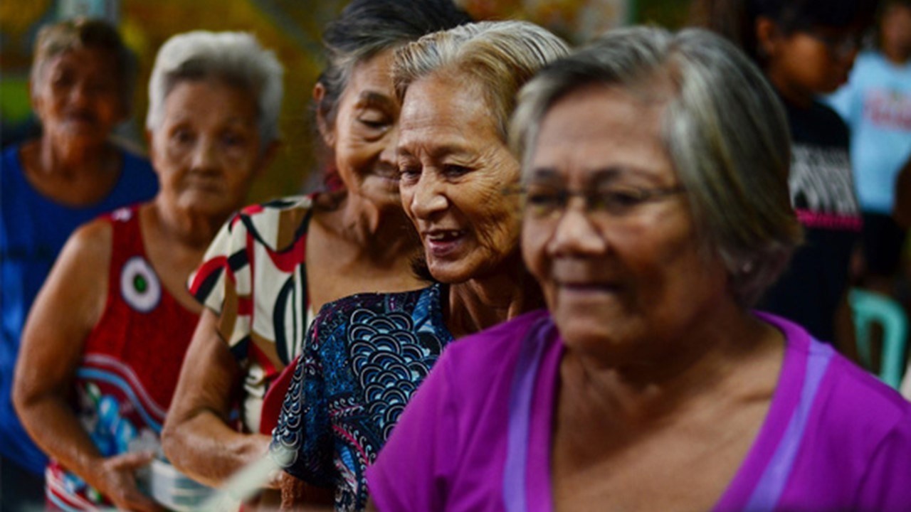 DSWD, nilinaw ang alituntuin sa pagkakaloob ng P1-K ayuda sa mga senior ...