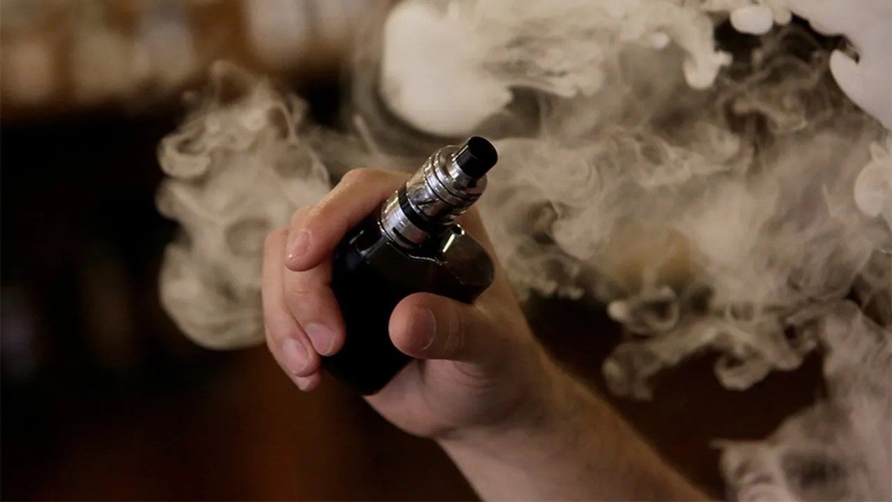 Mga kakaharaping kaso ng mga pasaherong mahuhuling gumagamit ng vape at ...