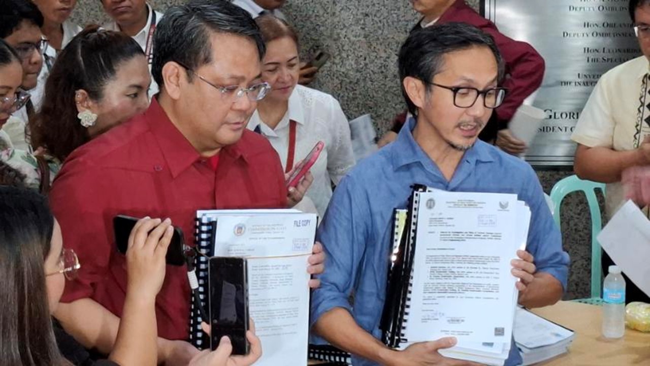 Fraud Audit Report ng COA sa maanomalyang flood control projects, isinumite na sa Ombudsman ...