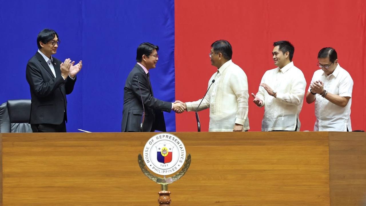 Kinatawan ng tatlong partylist na pumalit sa Duterte Youth Party list ...