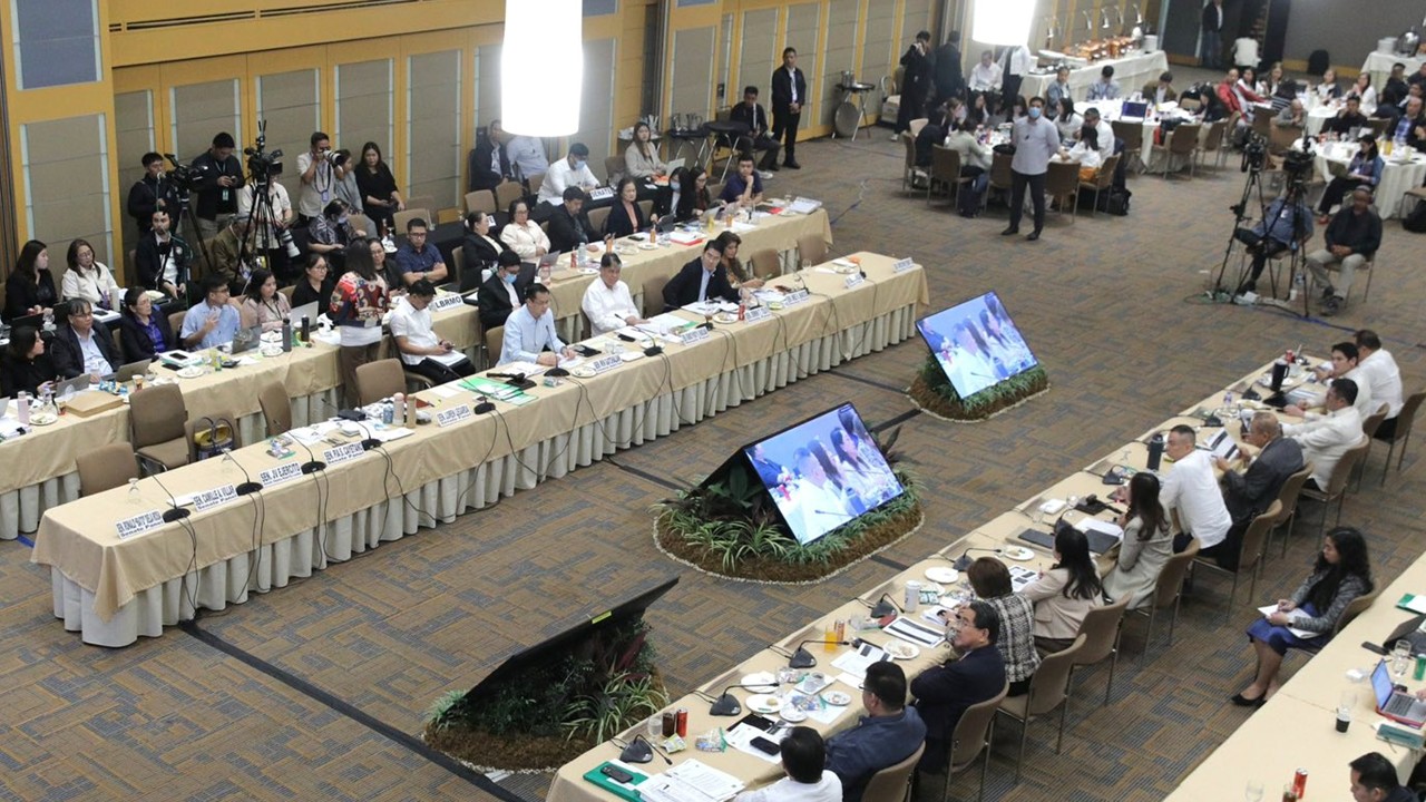 Bagong listahan ng P8-B farm-to-market roads, biglang sumulpot sa BICAM ...