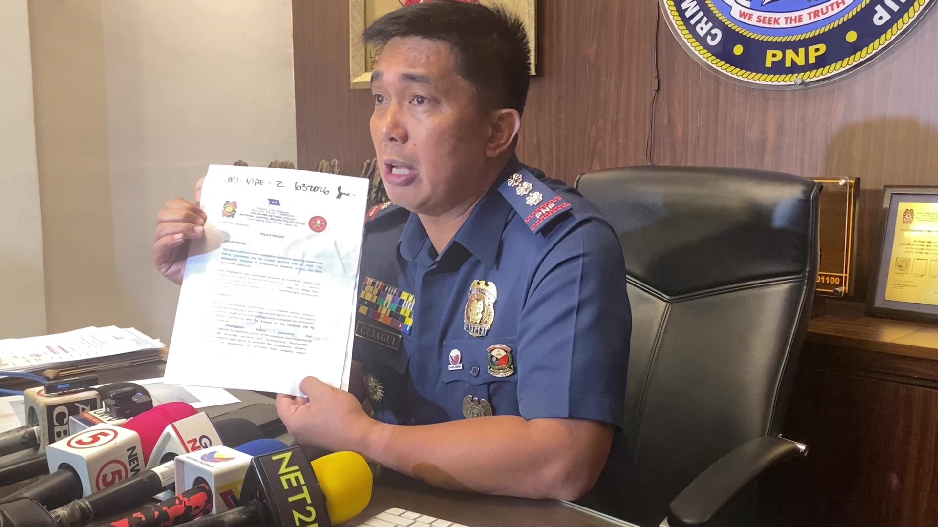 Lalaking gumagamit ng pangalan ng mga pulis para mangikil sa mga ...